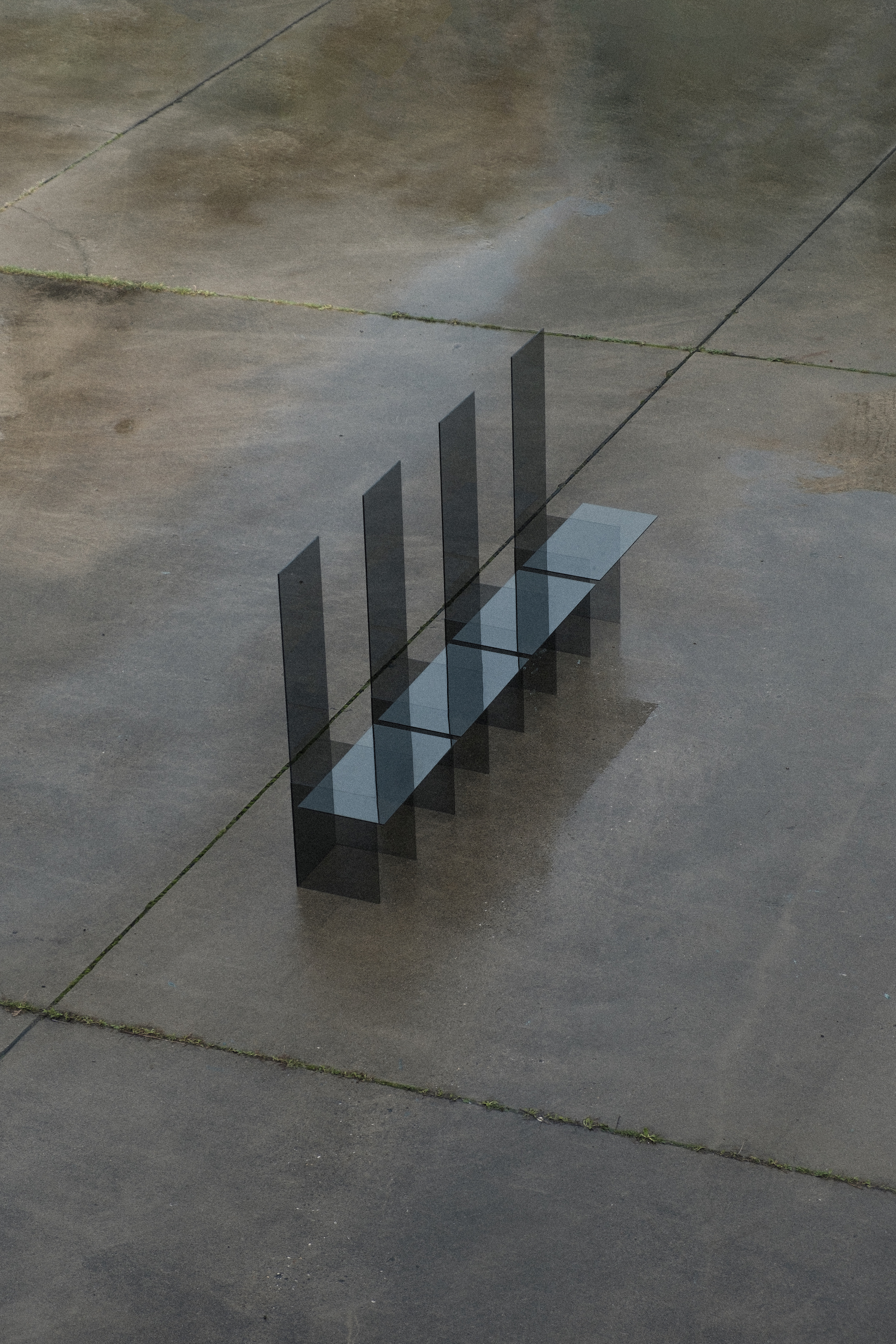 Fragile fc. 2 (sculptural chair)