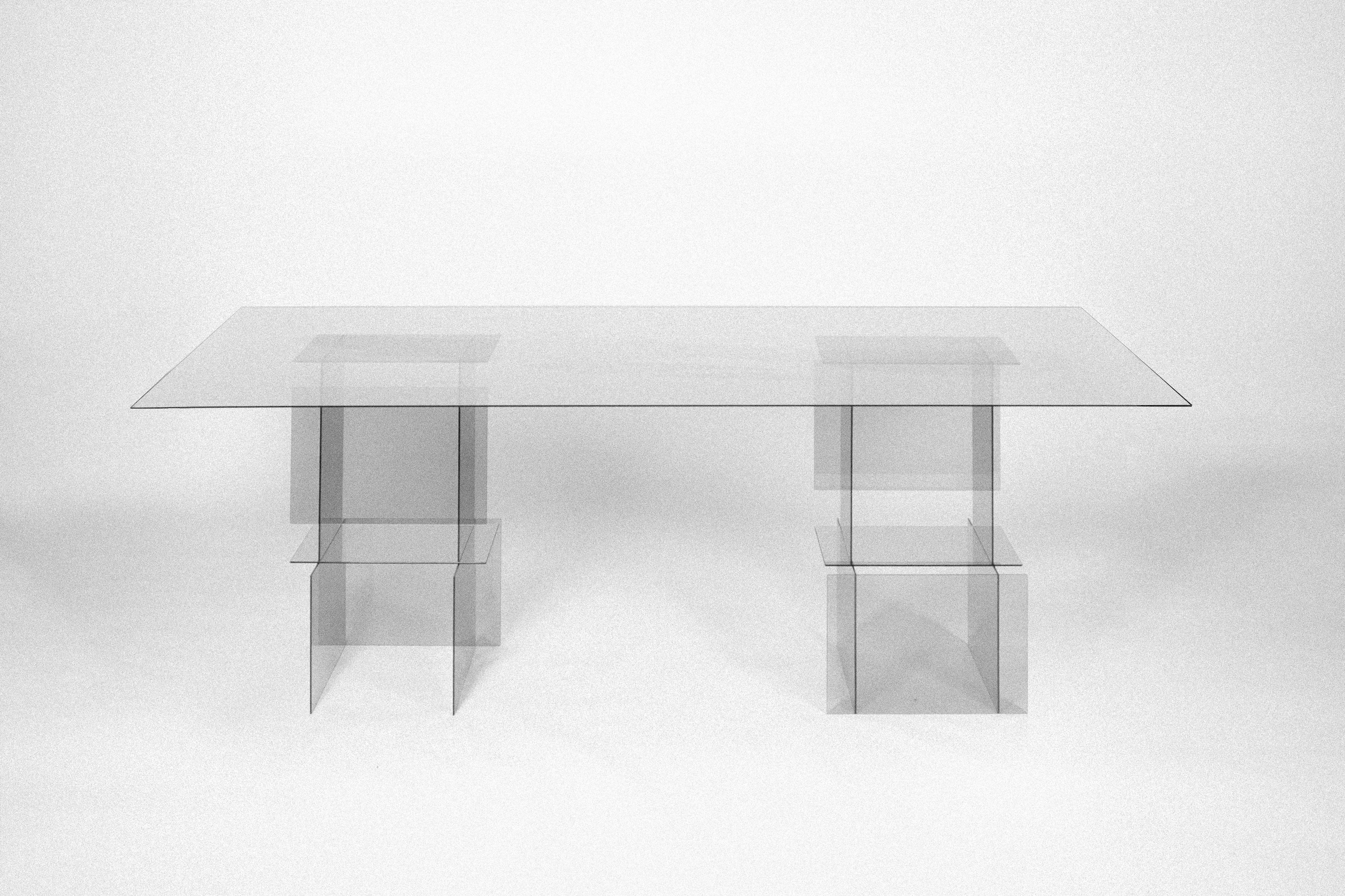 Fragile ft. 1 (table)